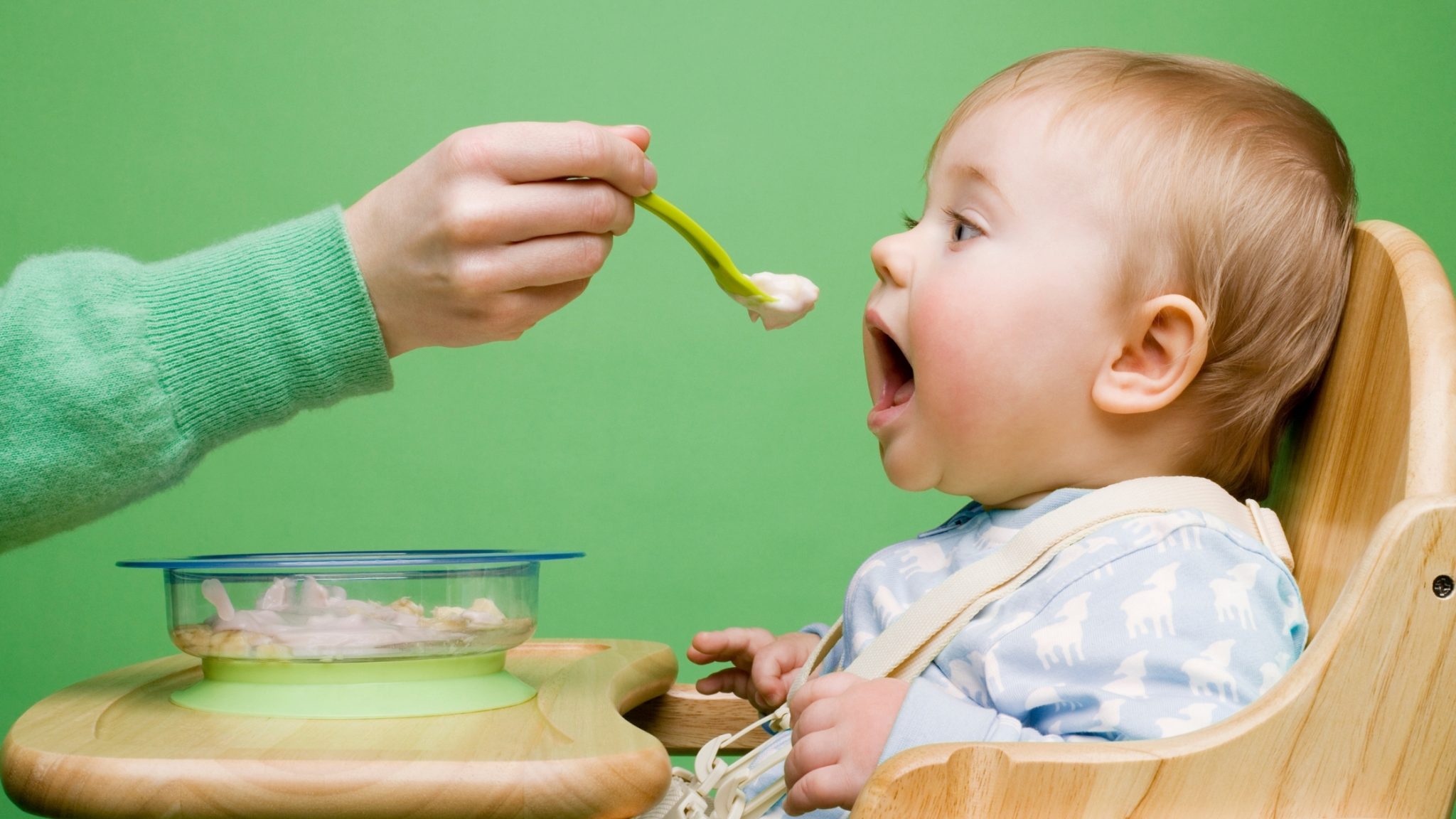 When Can Babies Eat Baby Food? - Maternal Instincts