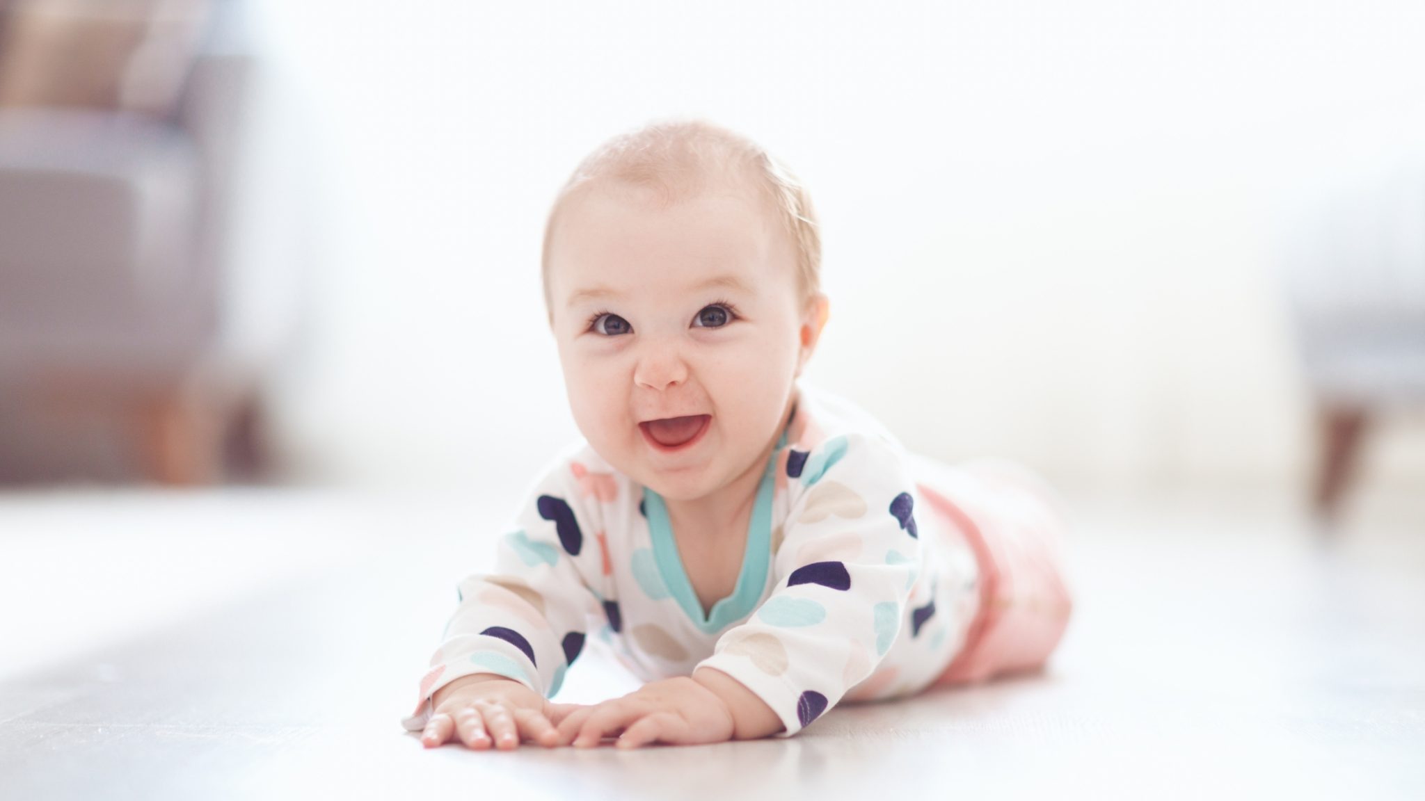 At What Age do Babies Roll Over? - Maternal Instincts